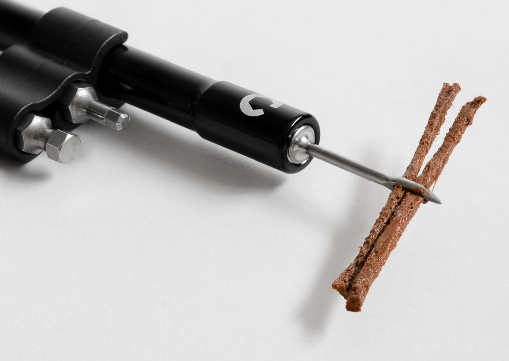 Instructions: Plug a tubeless tire puncture – eecycle works